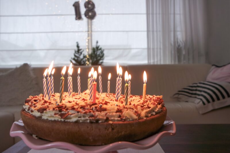 Everything You Can Do When You Turn 18 - SavvyCollegeGirl